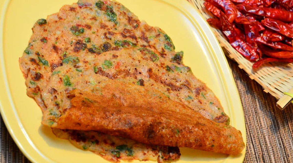 வீட்டிலேயே ஹோட்டல் ஸ்டைல் ரவா ரோஸ்ட்!