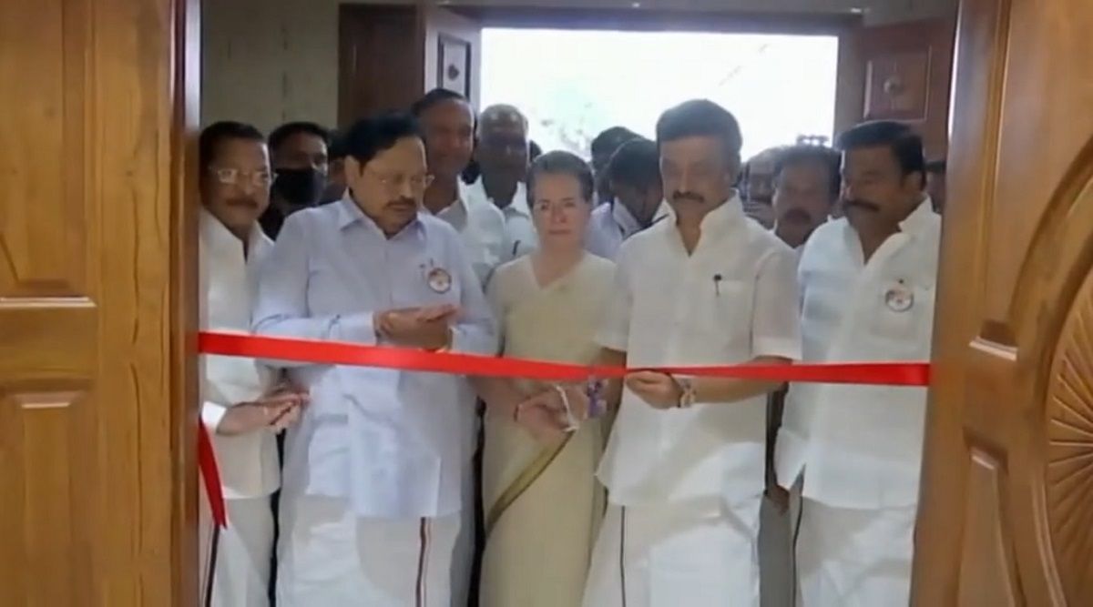 டெல்லி தி.மு.க அலுவலக திறப்பு விழாவில் சோனியா: உதயநிதி என்ட்ரிக்கு மாஸ் ...