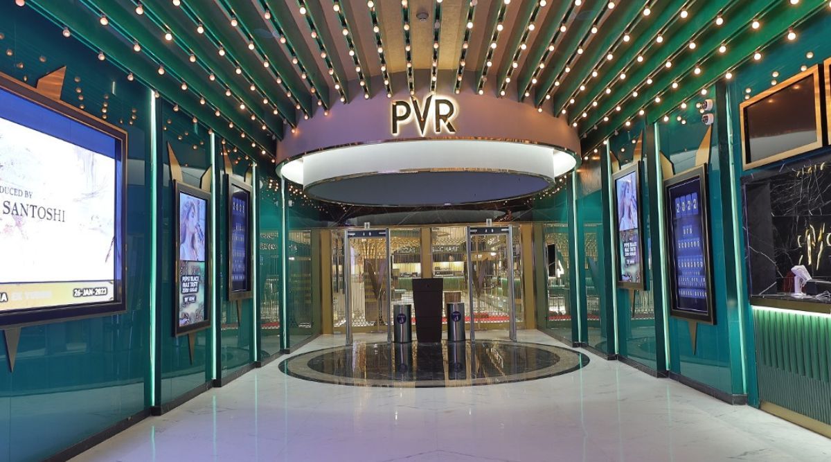 இந்தியாவில் முதல்முறையாக... சென்னை ஏர்போர்ட் போறவங்க இனி குஷியாக சினிமா பார்க்கலாம்!