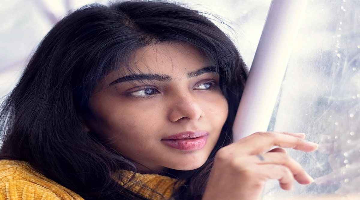 அம்மா மரணம்; துயரத்தில் துடிக்கும் நடிகை பவித்ரா லட்சுமி