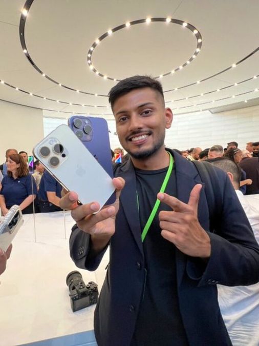 Shlok Srivastava | Tech Burner, Tech Youtuber, Influencer