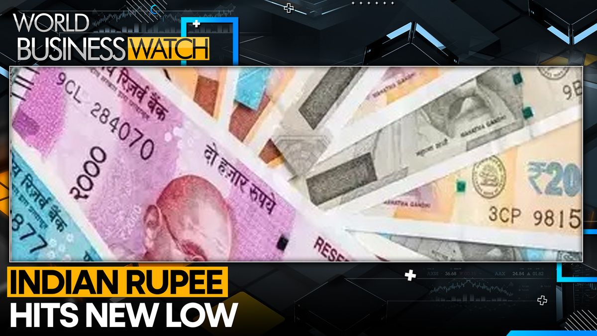 Rupee recovers slightly on RBI support