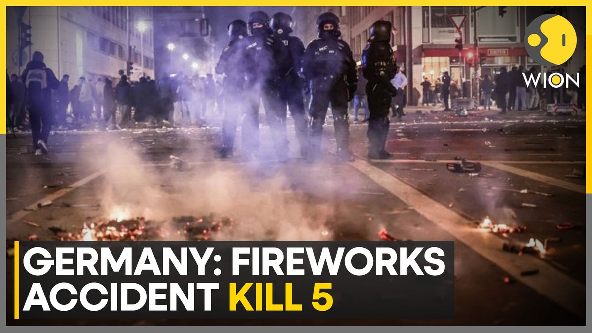 Germany firework chaos: Police patrol streets in Berlin after firework ...