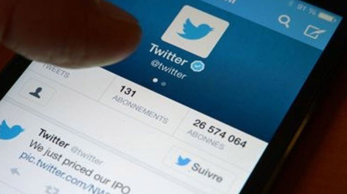 Twitter users say likes, retweets decreasing; social media giant agrees