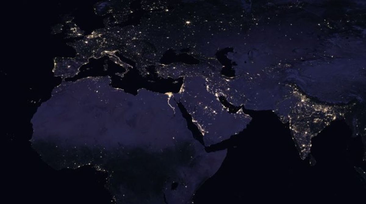 Can NASA's night-time maps depict economic inequality for real?
