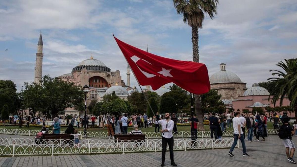 Turkey changes name to Turkiye; UN recognises the new name
