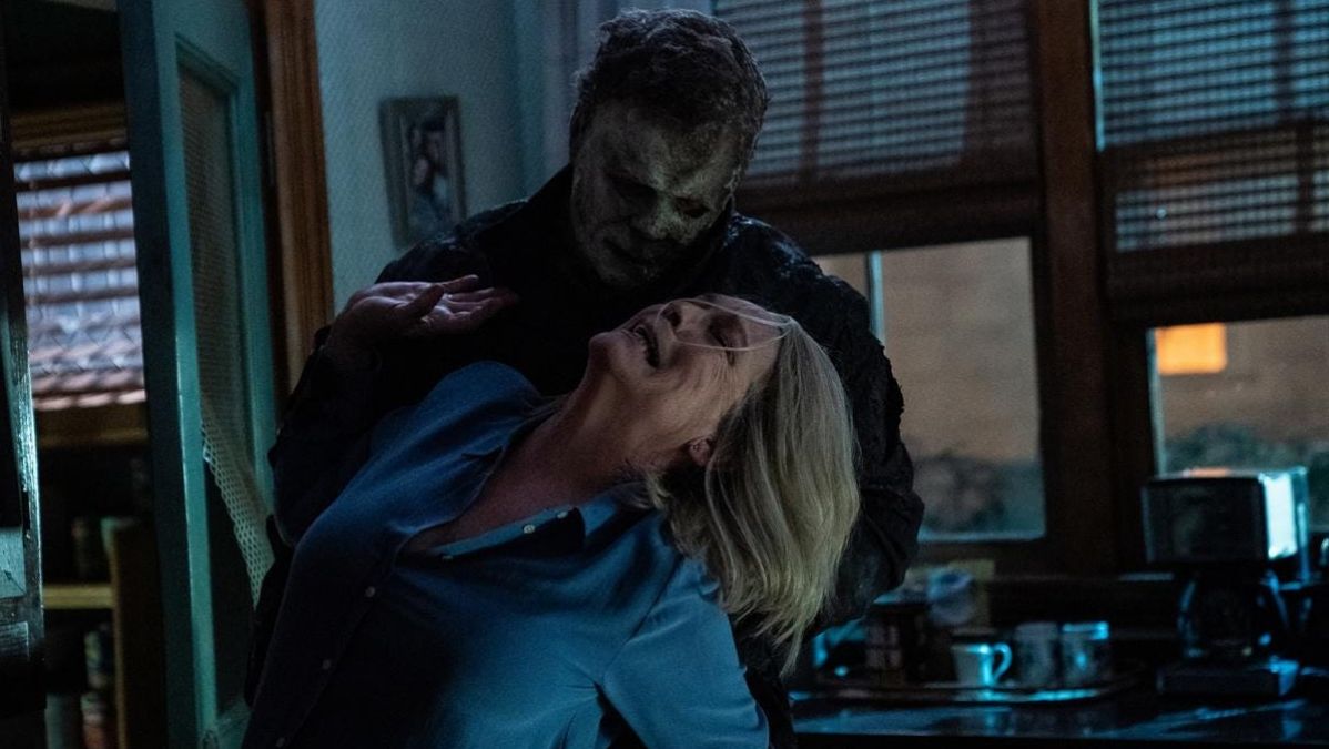 'Halloween Ends' final trailer pits Laurie Strode against Michael Myers ...