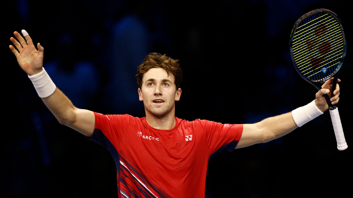 Casper Ruud downs debutant Felix Auger-Aliassime in ATP Finals opener Casper Ruud downs debutant Felix Auger-Aliassime in ATP Finals opener