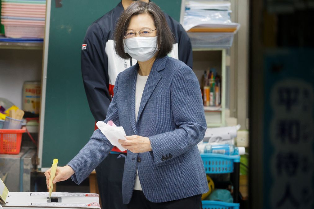Amid rising China tensions, Taiwan kicks off local midterm elections Amid rising China tensions, Taiwan kicks off local midterm elections