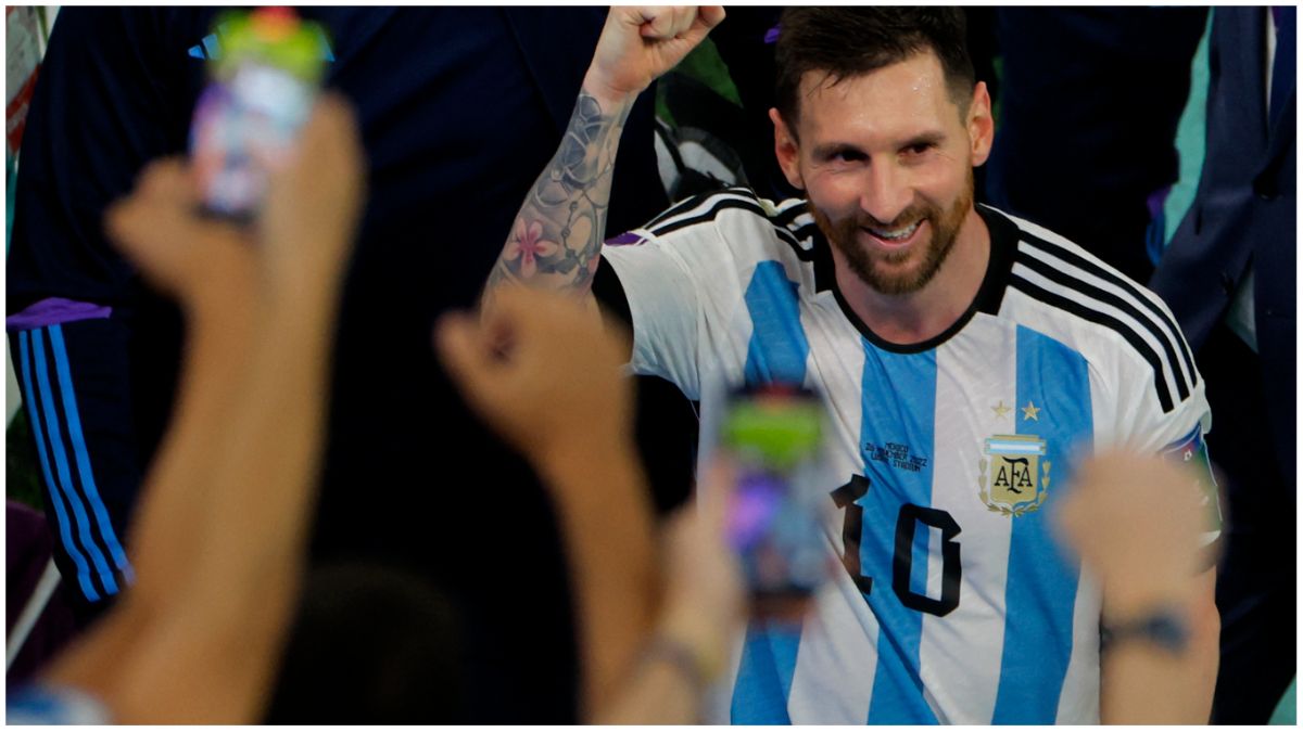 WATCH: Lionel Messi dances shirtless after inspiring Argentina to 2-0 ...