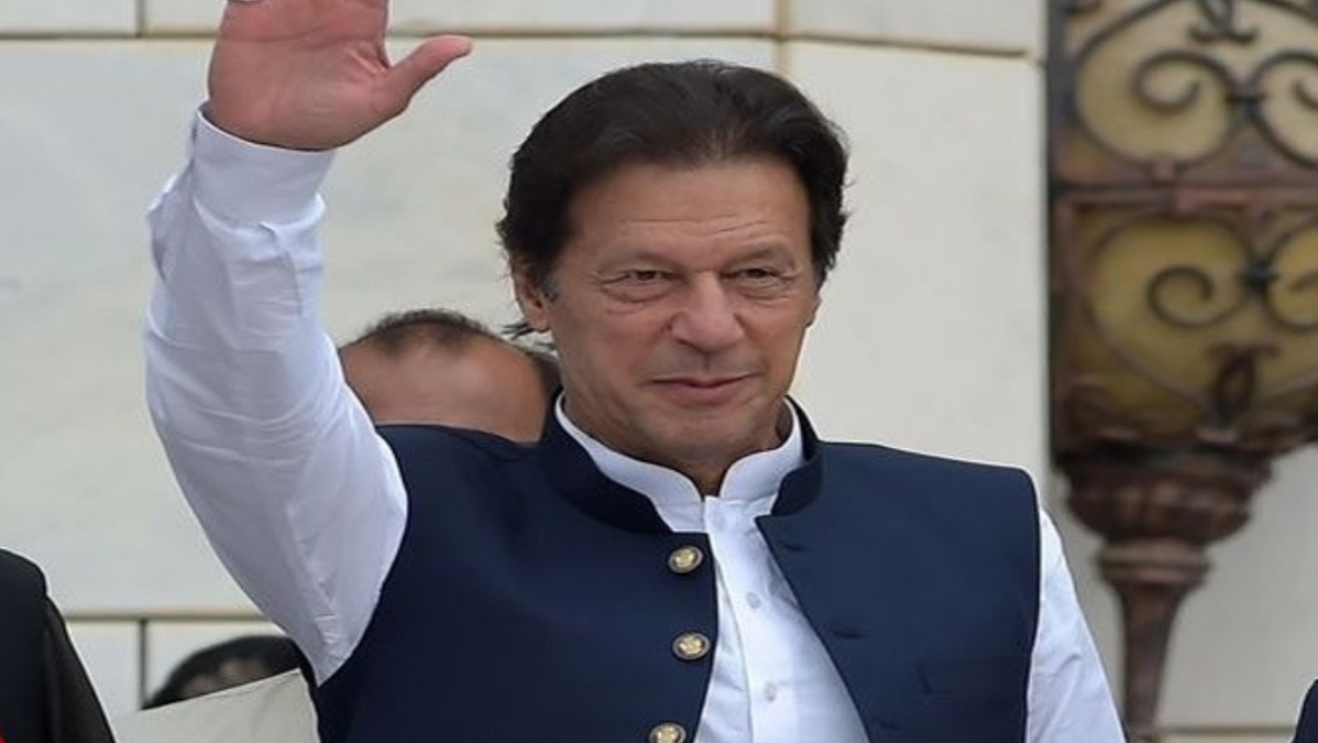 Imran Khan sounds power show bugle at Minar-i-Pakistan in Lahore