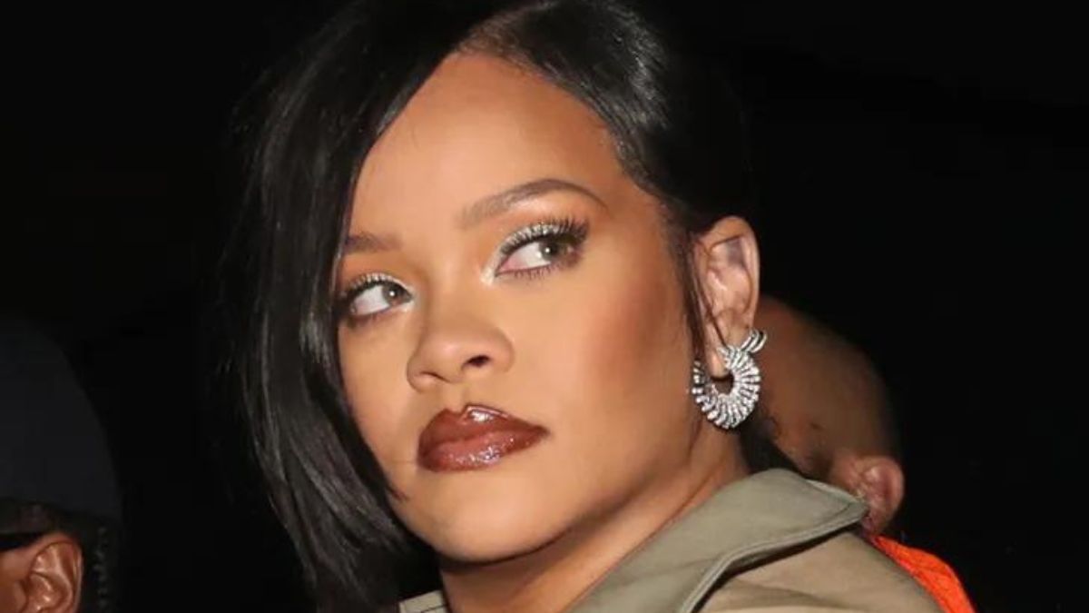 Police swarm Rihanna's LA home as unidentified man shows up to propose ...