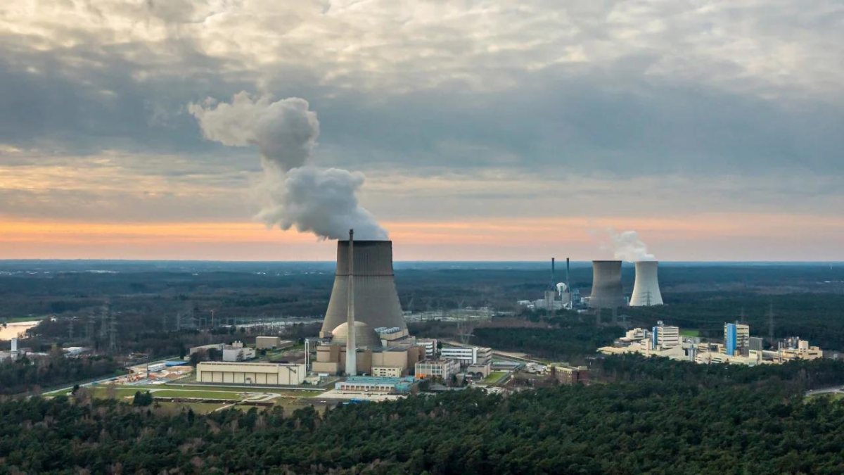 Nuclear power phase-out: Germany switches off remaining three reactors ...