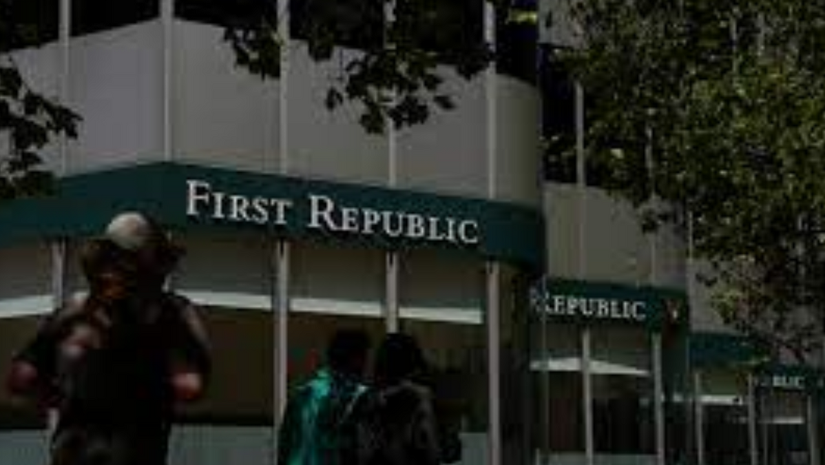 JPMorgan Chase, PNC bid for distressed First Republic as part of FDIC ...