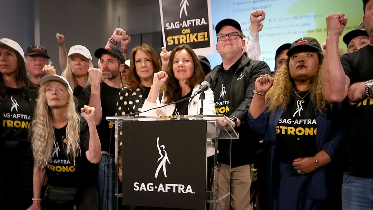 Hollywood actors' strike: SAG-AFTRA exposes unresolved issues with studios