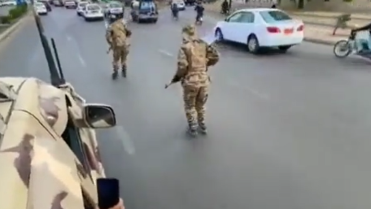 Video: Taliban patrol Kabul's streets with rollerblades and Ak-47 rifles
