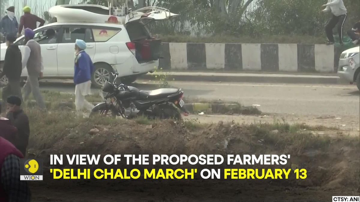 Farmers Protest: Police use tear gas to disperse protesters at Shambu ...