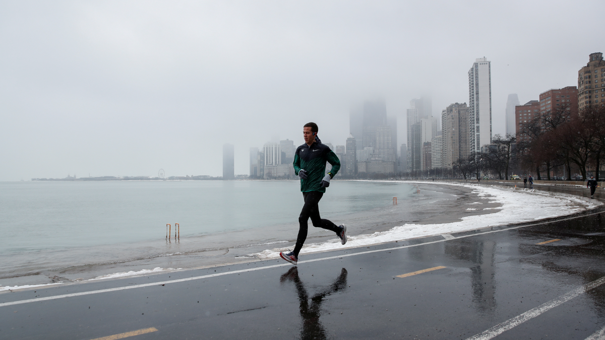 Every step counts! Study finds walking over 2,200 steps a day reduces ...