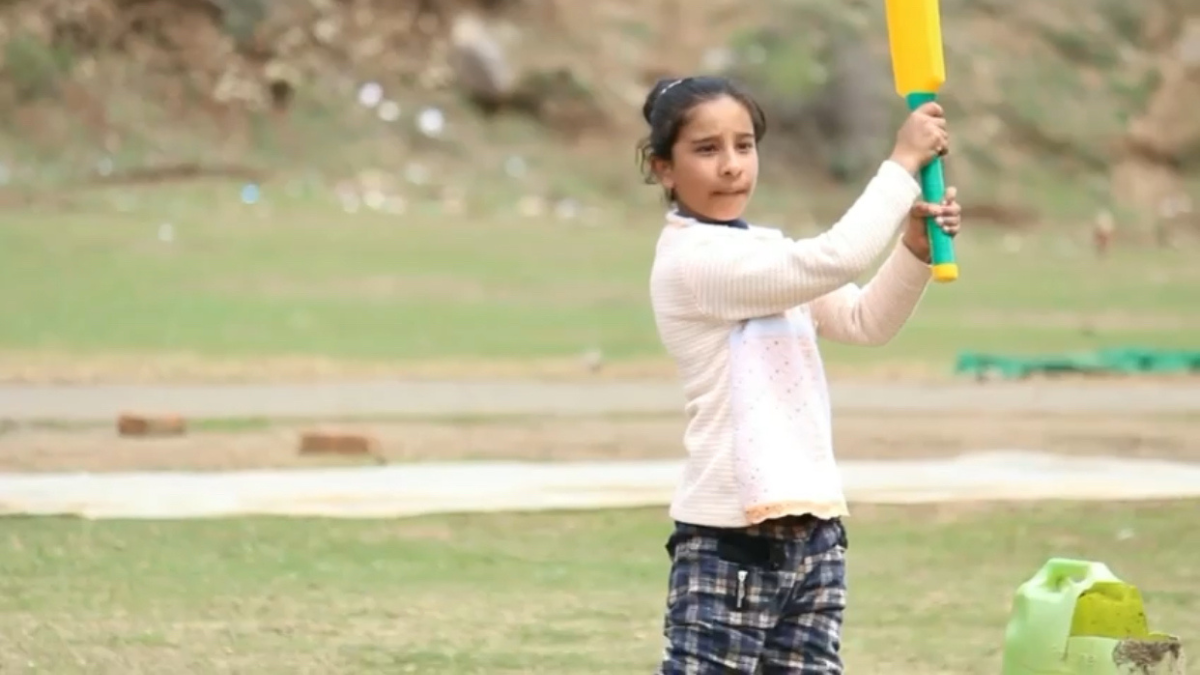 Meet Kashmir's young cricket sensation Hurmat Irshad, applauded by ...
