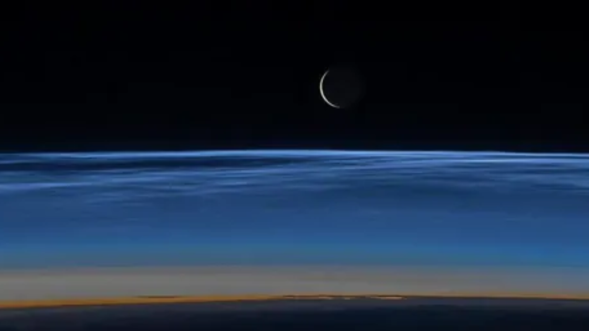 Crescent moon in a never-before-seen avatar captured from International ...