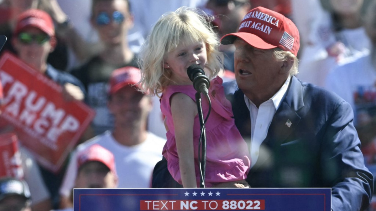 'Vote for grandpa': Donald Trump shares endearing moment with his ...