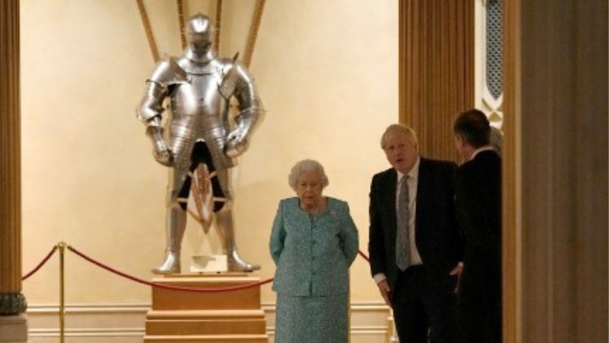 Queen Elizabeth was suffering from bone cancer, Boris Johnson claims in ...