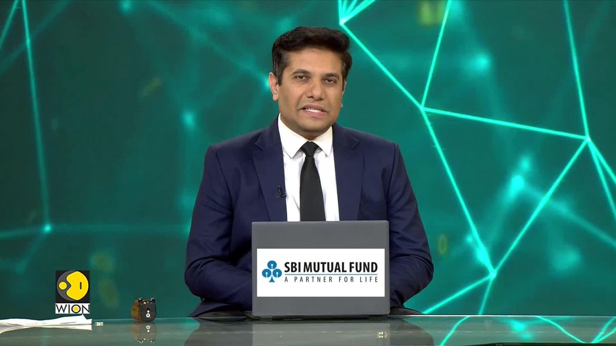 Donald Trump`s Christmas-themed Pooper Figurine Sees Surge In Demand In ...