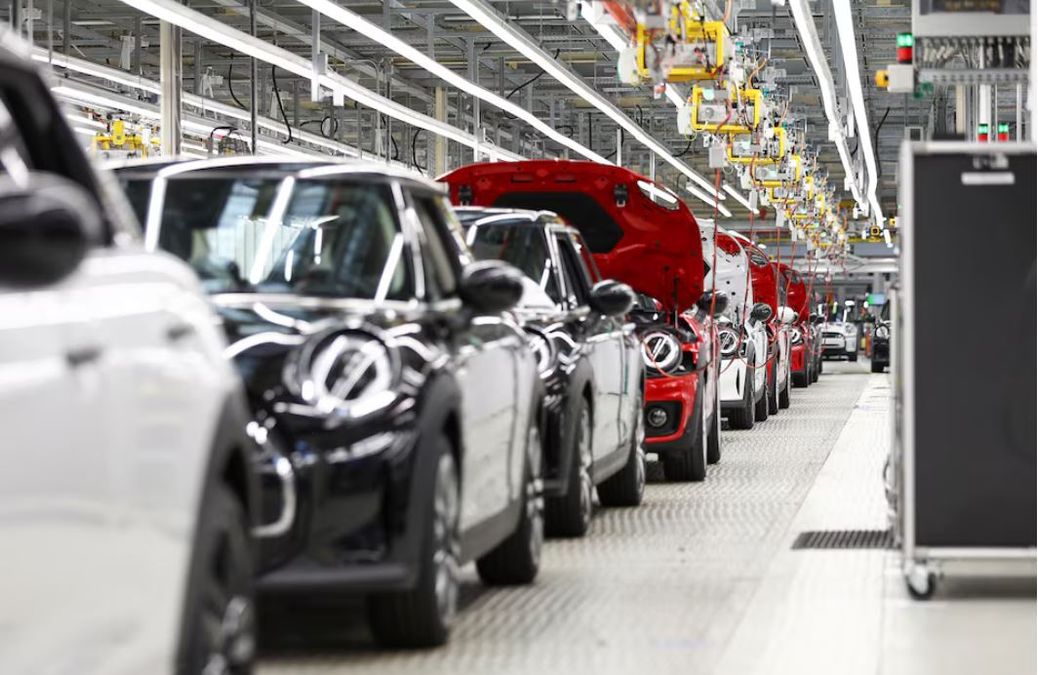 UK car sales dip 2% in November as EV demand grows