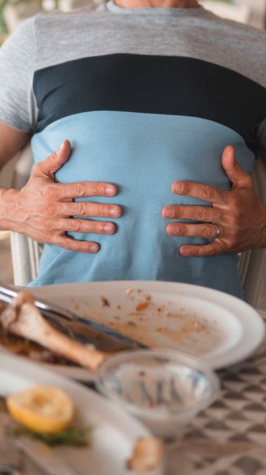 6 Drinks That Aid Digestion After a Heavy Meal