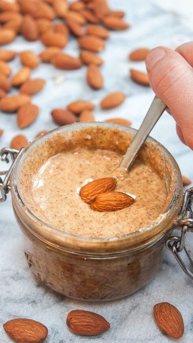 6 Amazing Benefits Of Almond Face Mask