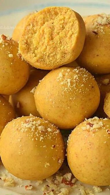 5 Types of Ladoo to Enjoy During the Monsoon