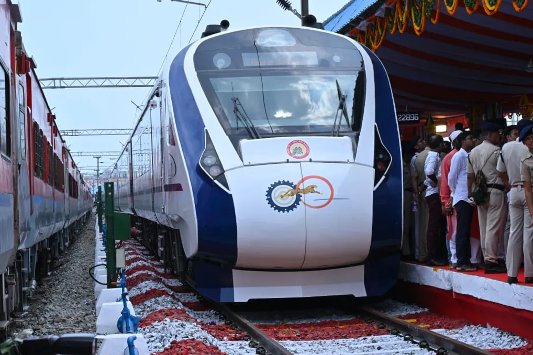 Howrah-Puri Vande Bharat Express: Know food items to be served during ...