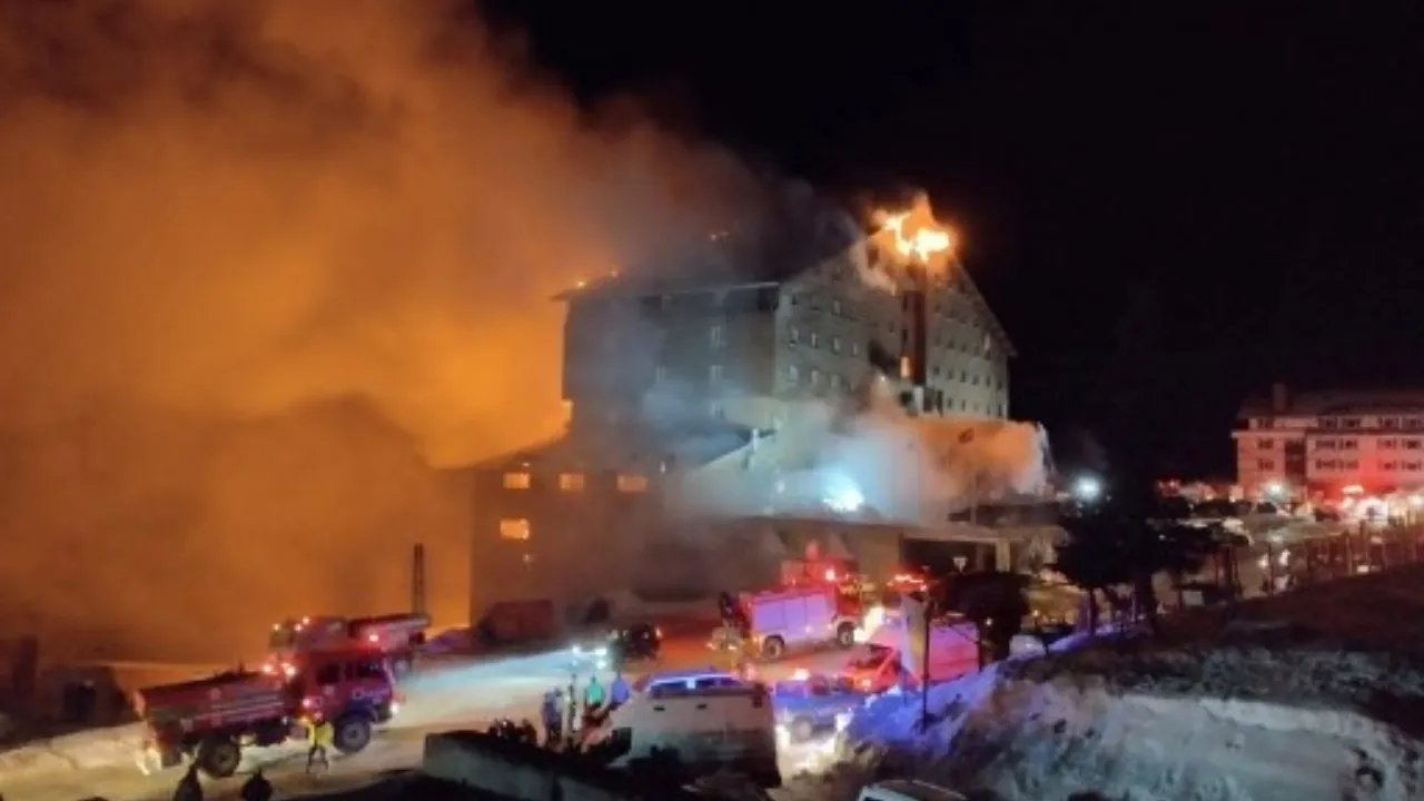 Fire at Turkey ski resort hotel kills 10, injures 32