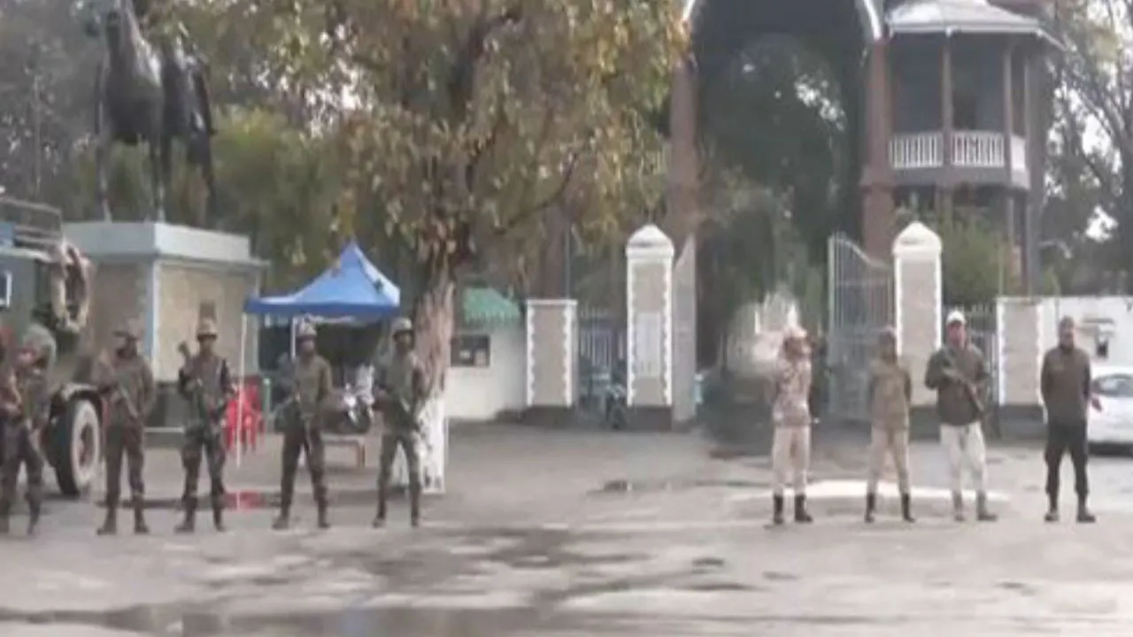 India | Protest continues in Manipur against President’s Rule; Meities ...