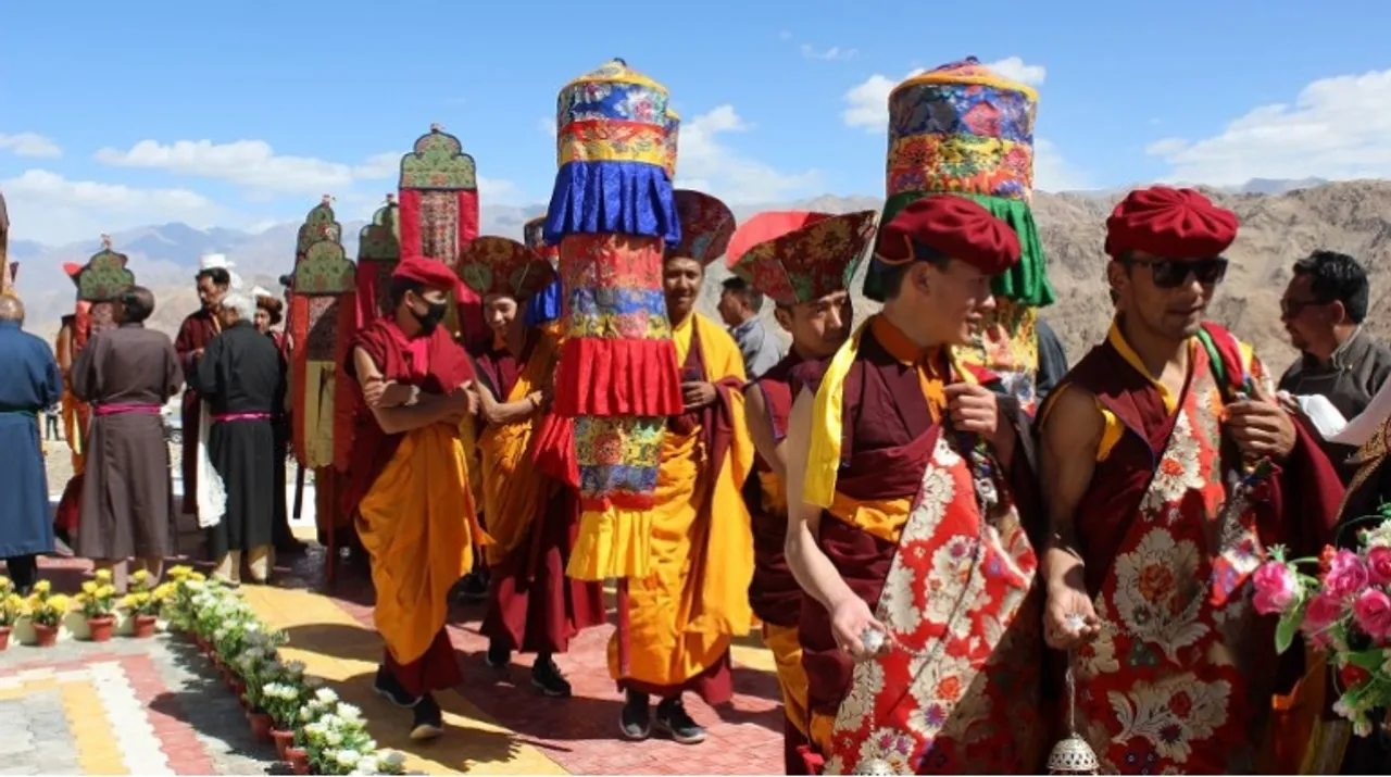 Naropa festival concludes with Guinness World Record in Ladakhi dance