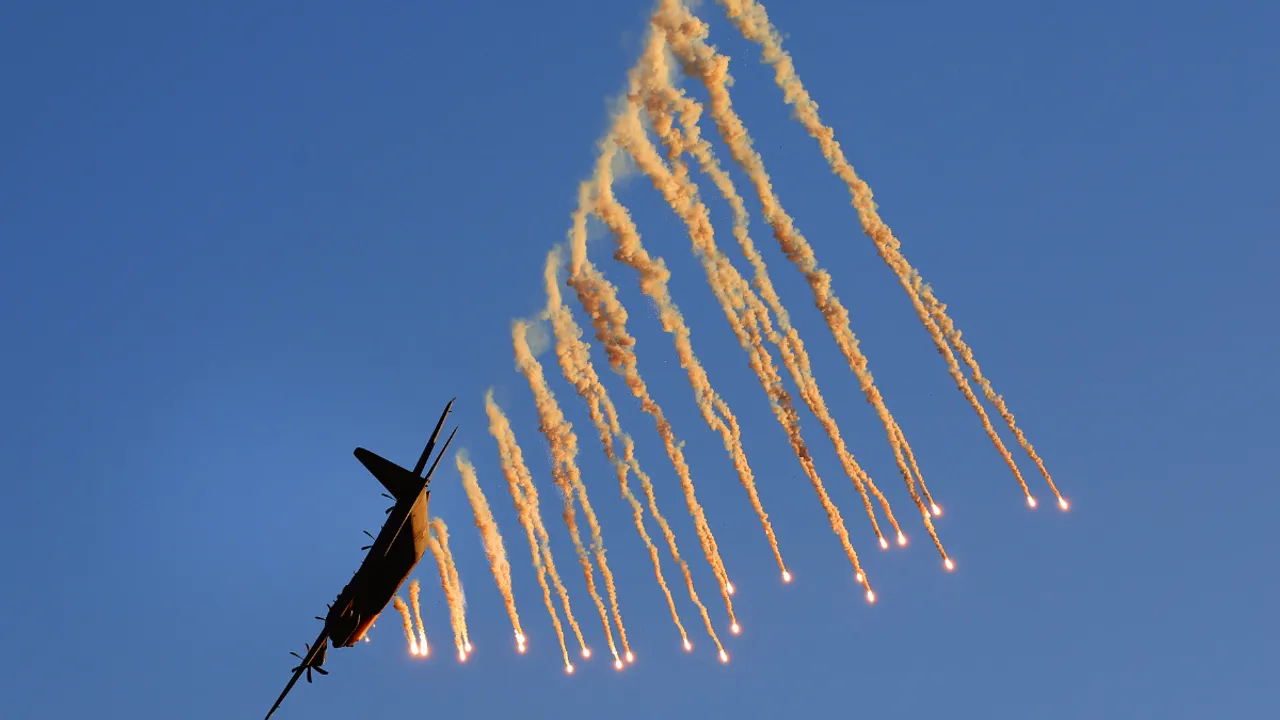 In pics | Israeli Air Force pilots celebrate graduation at eventful ...