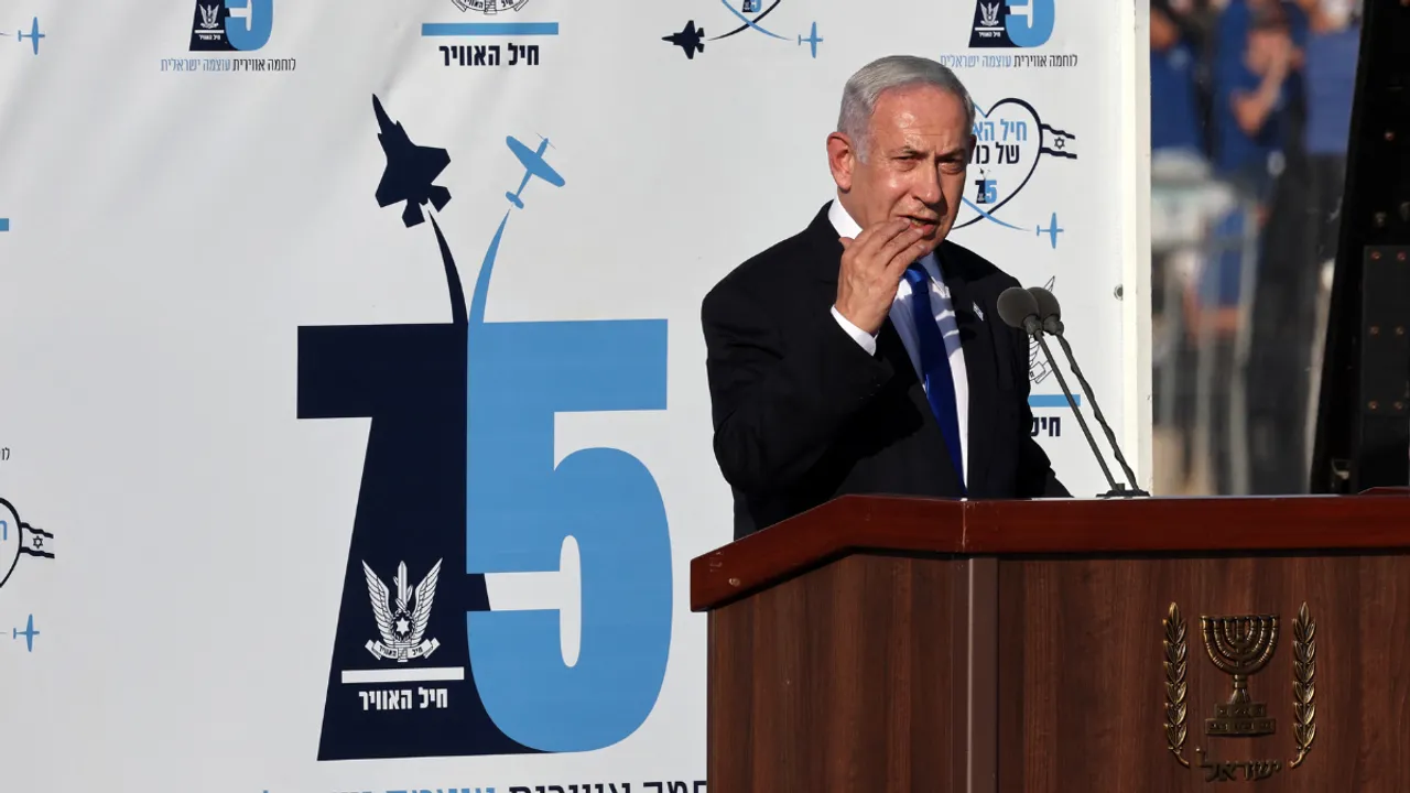 In pics | Israeli Air Force pilots celebrate graduation at eventful ...