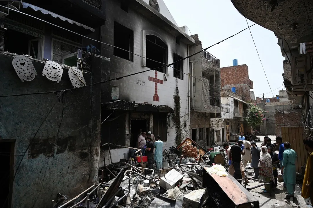 Anti-Christian riots in Pakistan: 80 homes, 19 churches ravaged by ...