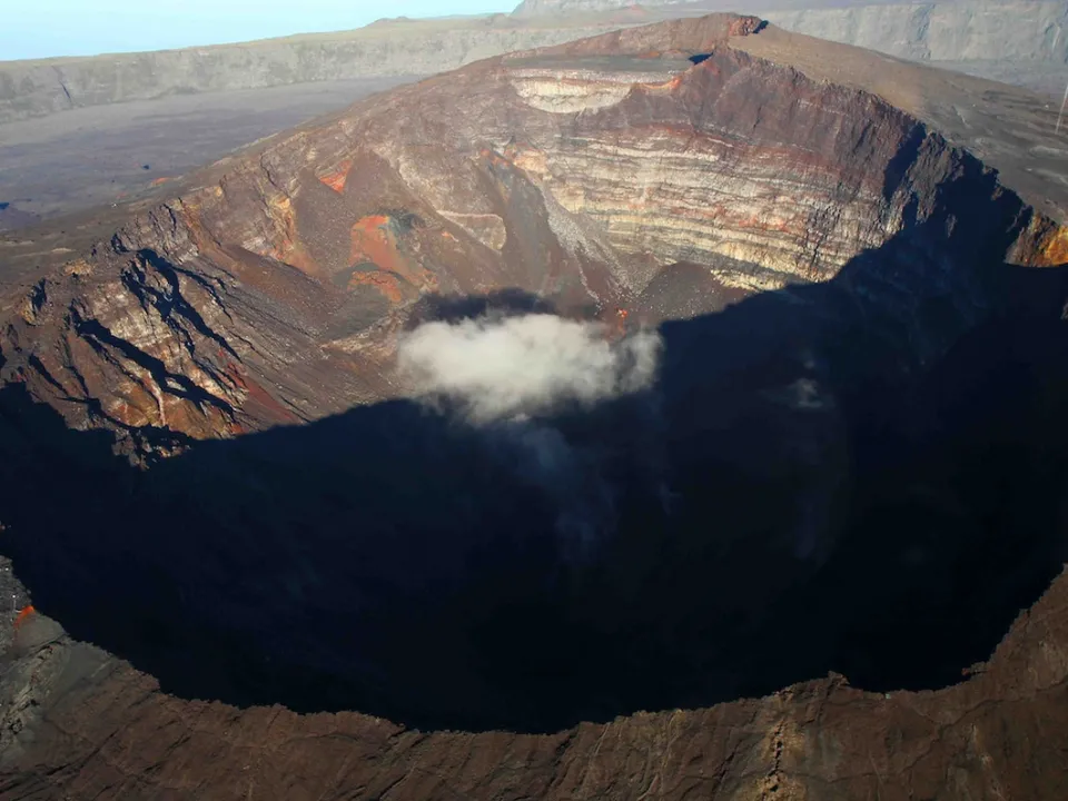 World's largest asteroid impact crater has reportedly been found in ...