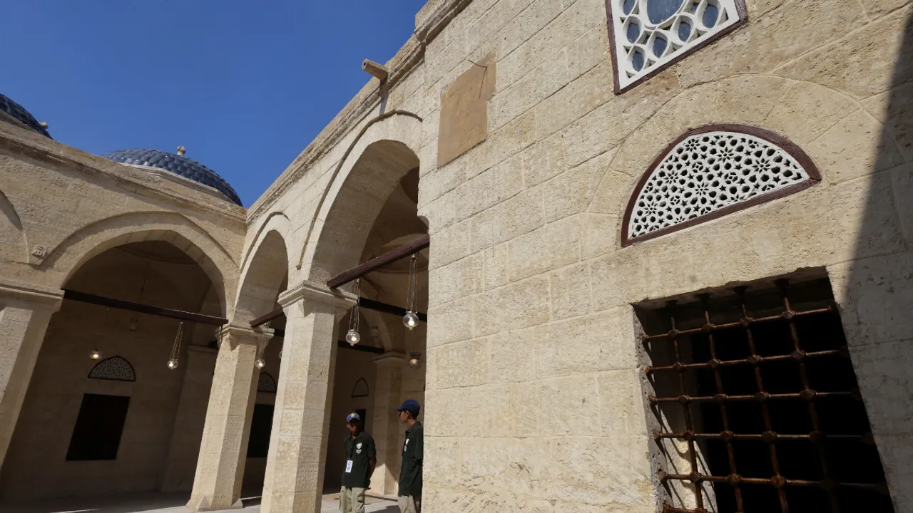 Egypt inaugurates newly restored Ottoman mosque at Cairo citadel