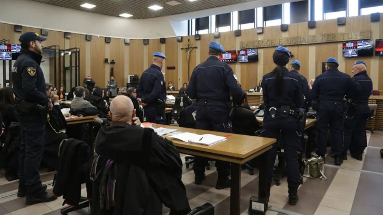 Italian court sentences Pakistani parents to life for murdering ...