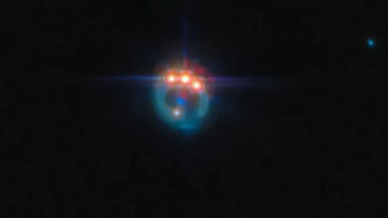 NASA discovers jewelled ring-shaped exoplanet floating 6 billion light ...