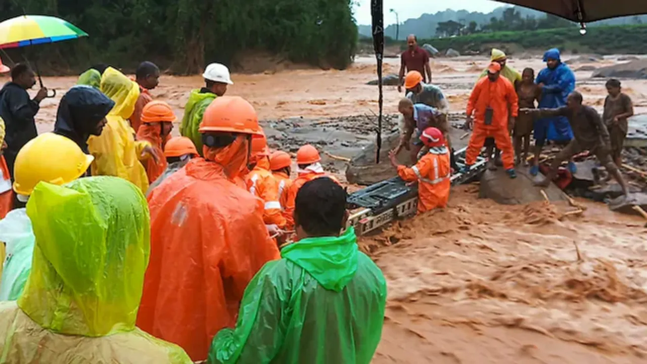 Kerala landslide: Death toll rises to 67, rescue operations hit by ...