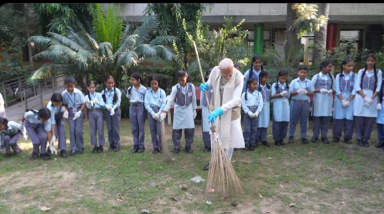 PM Modi celebrates 10 years of Swachhata campaign, hails it as most ...