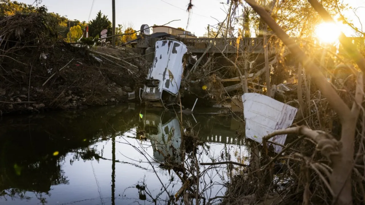 Tropical Hurricane Oscar makes landfall in eastern Cuba as island ...