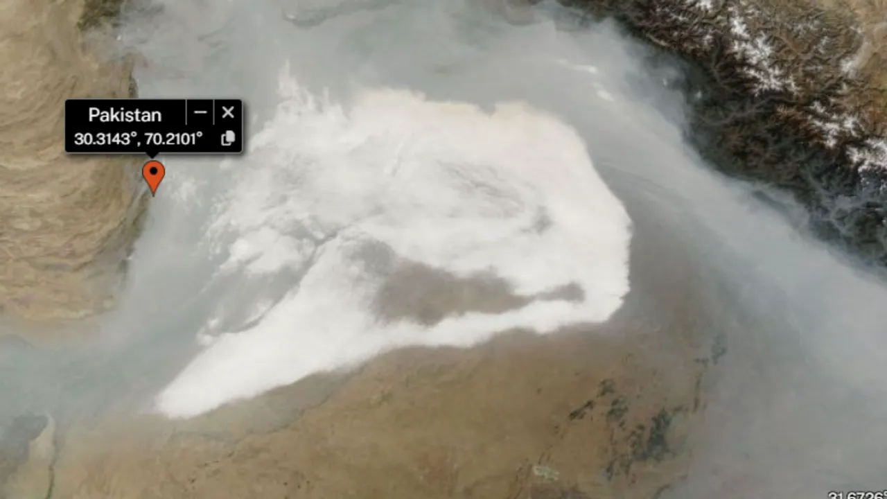 Deadly toxic smog cover over Pakistan and India can be seen from space