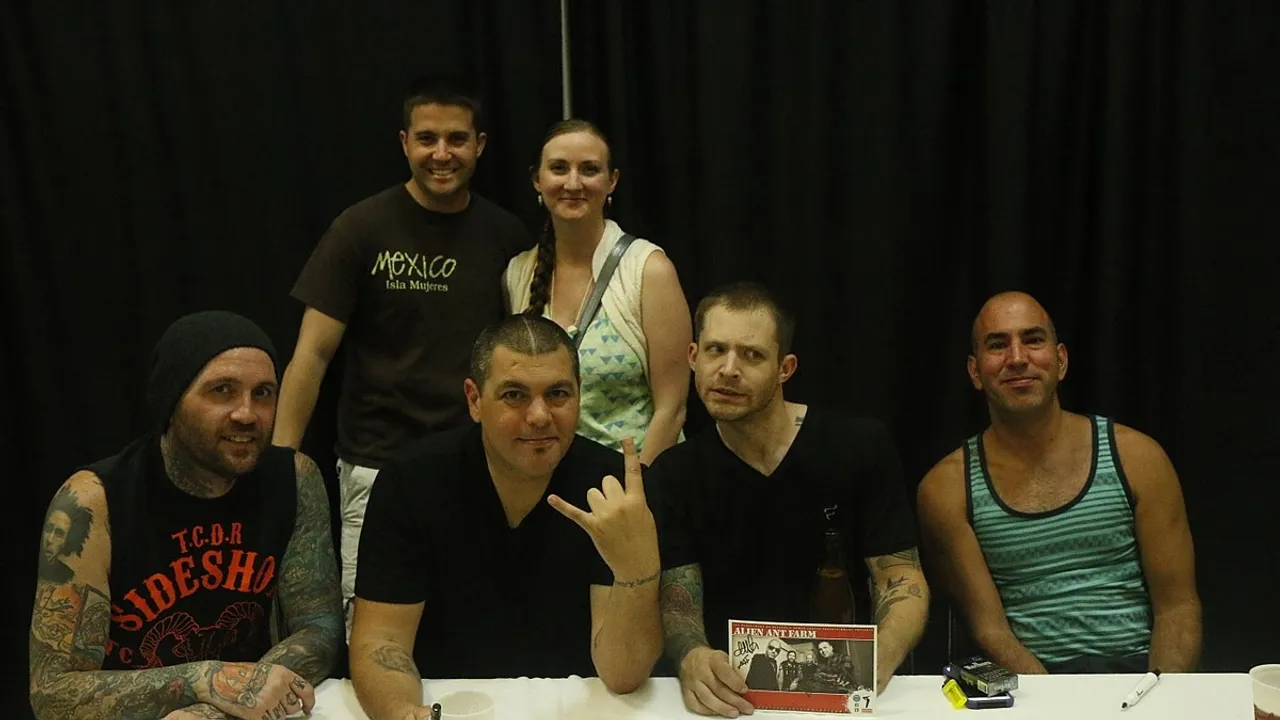 Alien Ant Farm Returns with New Album '~mAntras~' and Electrifying ...