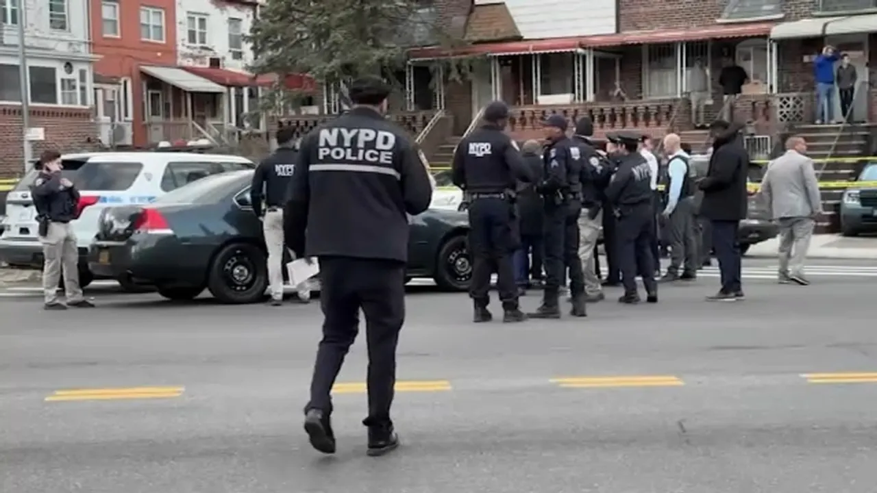 Brooklyn Tragedy Nypd Fatally Shoots Man Defending Himself Against Mugger
