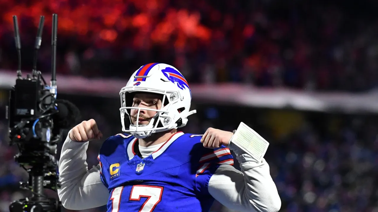 Steve Tasker Voices Outrage Over NFL Awards, Advocates for Bills' Allen ...