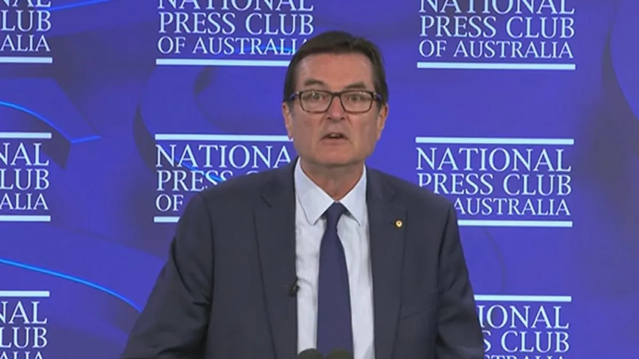 Greg Combet Champions Government Investment in Renewable Energy for ...